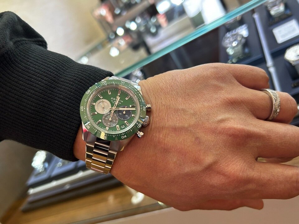 ZENITHより～★ O様、新色のグリーンとても素敵にお似合いです(*^-^*) - ZENITH - ブログ - 栃木・茨城の腕時計正規販売店 TOMPKINS